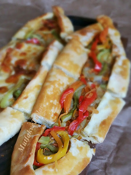 VEJETERYAN PİDE ( SEBZELİ PİDE) NASIL YAPILIR | Mutfak Ve Tatlar