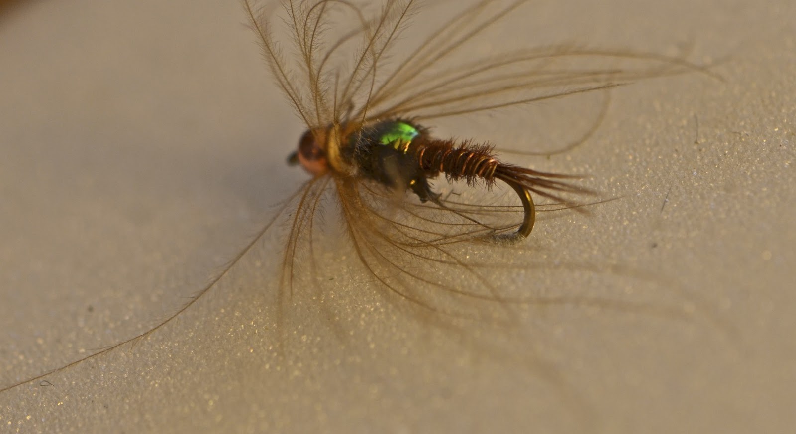 Floatfisher: CDC Pheasant Tail- Fly Pattern