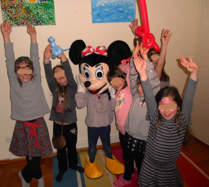 Παιδικά γλέντια!: Minnie Mouse at Sonia's party!! A party tottaly in ...