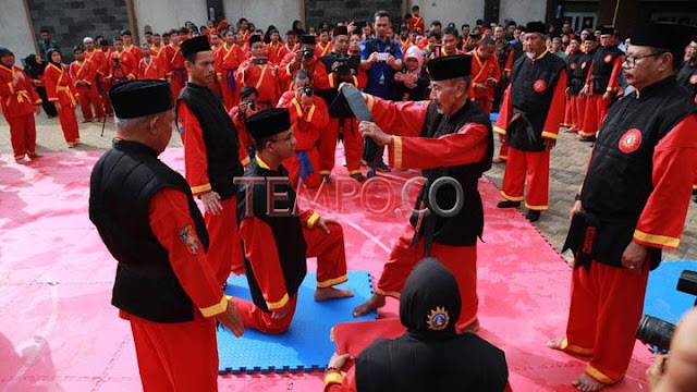 Ketum PP Muhammadiyah Mendapat Gelar Pendekar Kehormatan dari Tapak ... Ketum PP Muhammadiyah Mendapat Gelar Pendekar Kehormatan dari Tapak ...