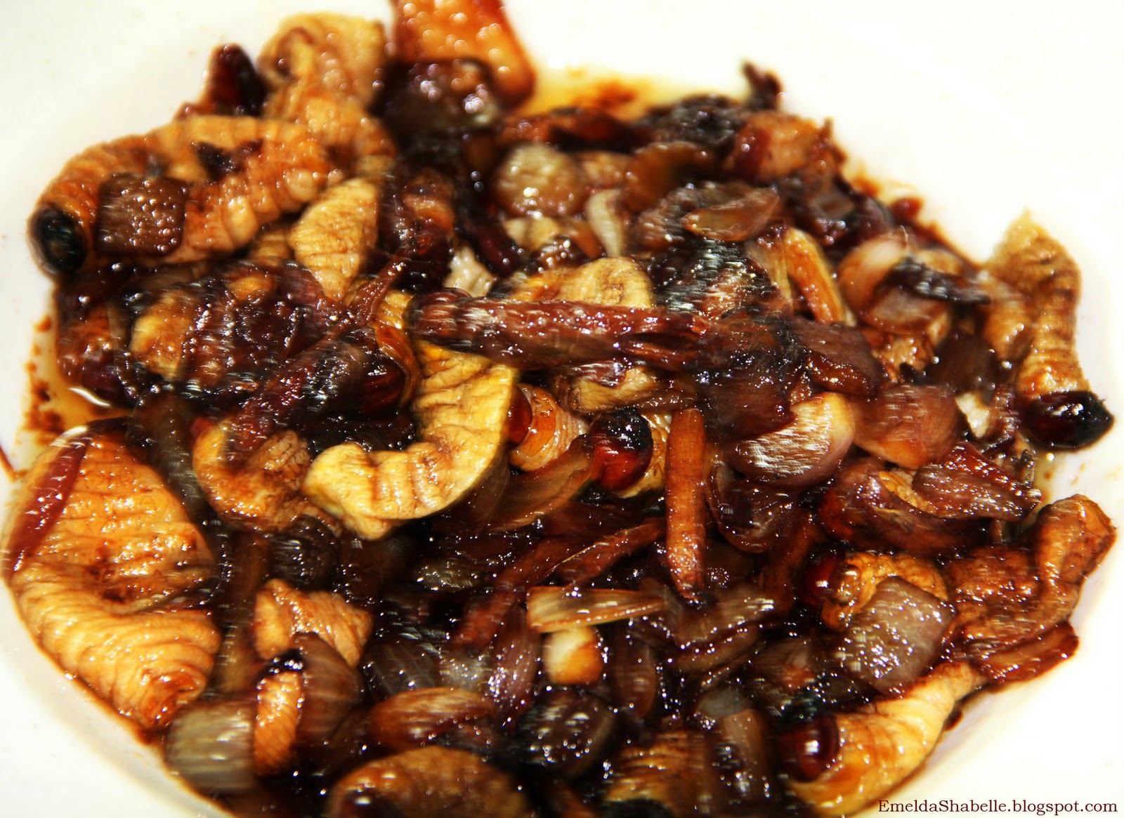 Buuk Tati Toomis: Would You Like To Have Some of These?