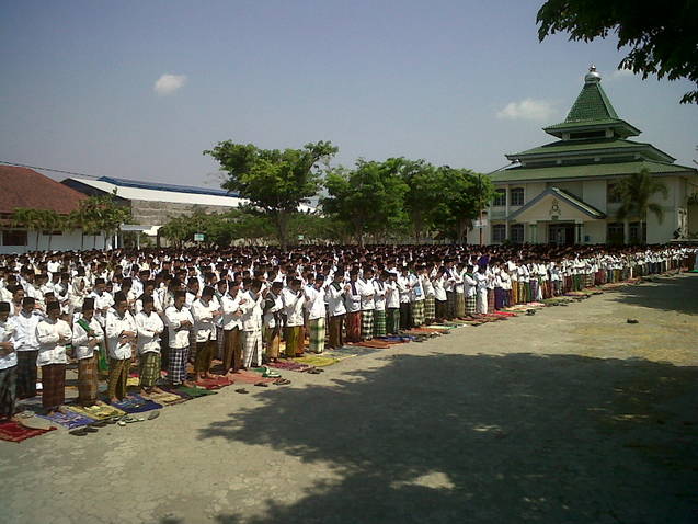 Suasana Pondok Pesantren Lirboyo