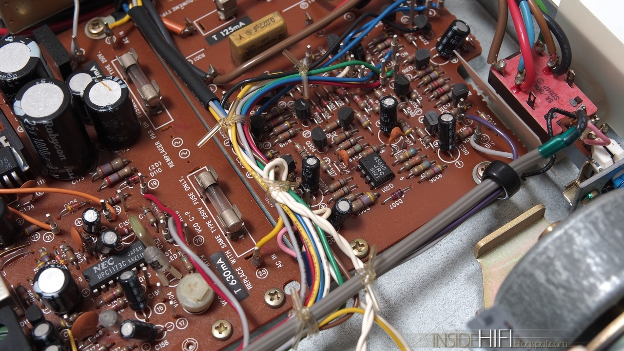 Inside Hi-Fi: Luxman T-2