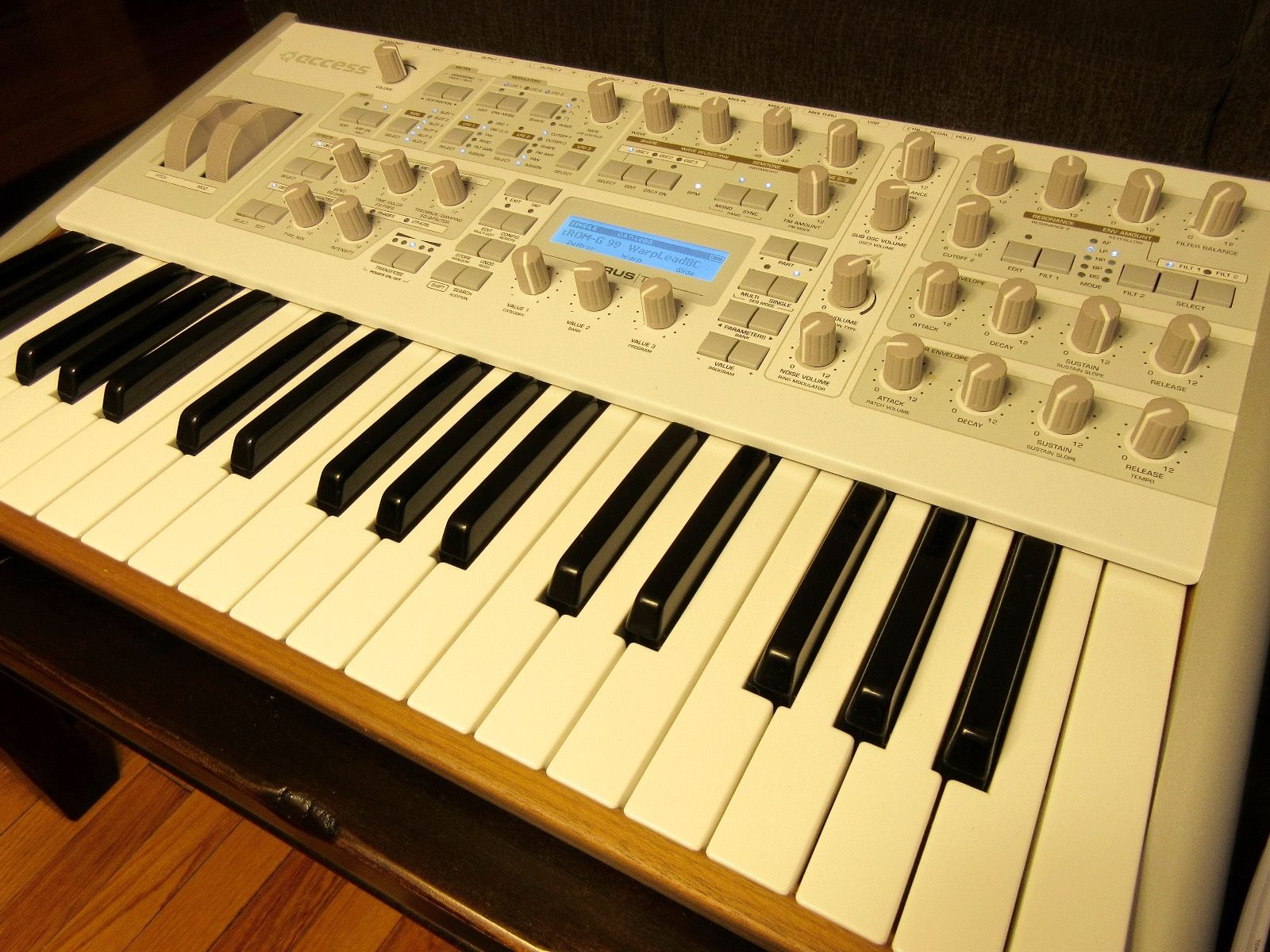 MATRIXSYNTH: Access Virus TI 2 Polar Keyboard Synthesizer