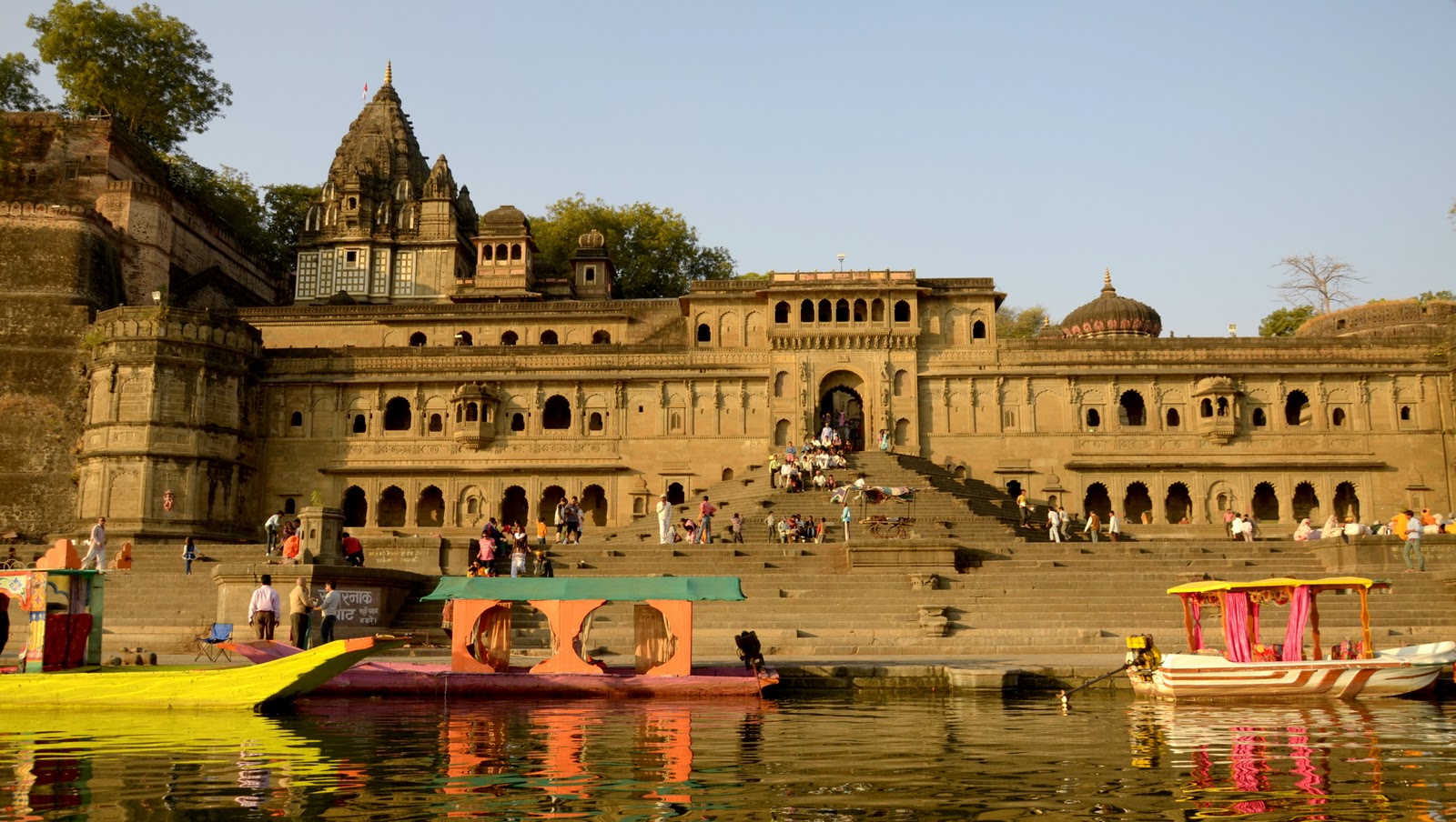 Espíritu Libre: Maheshwar...land of the Holkars.