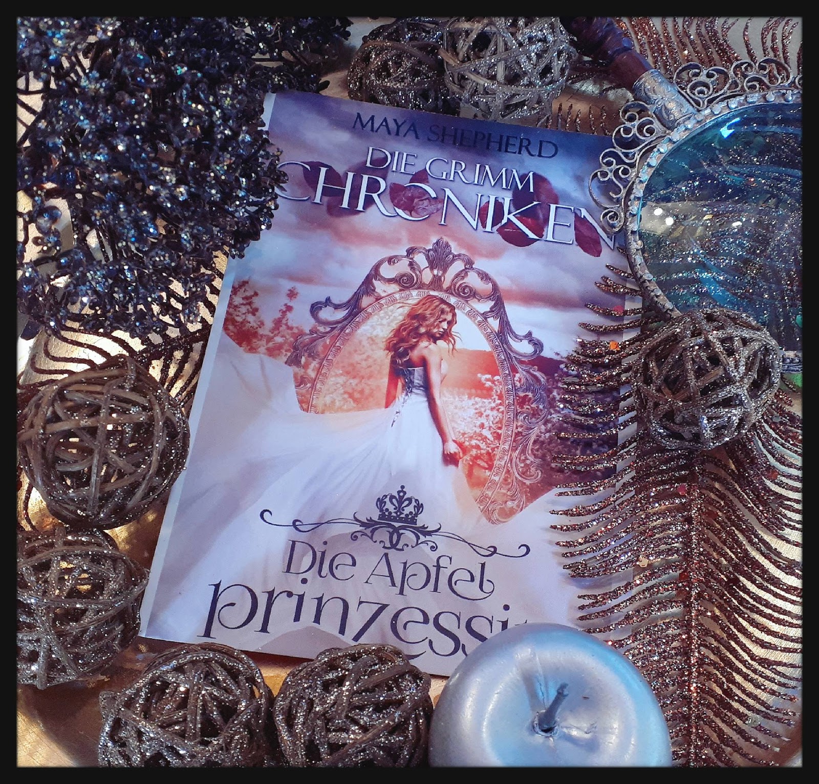kunterbunte Bücherkiste: Die Grimm Chroniken- Die Apfelprinzessin, Maya ...