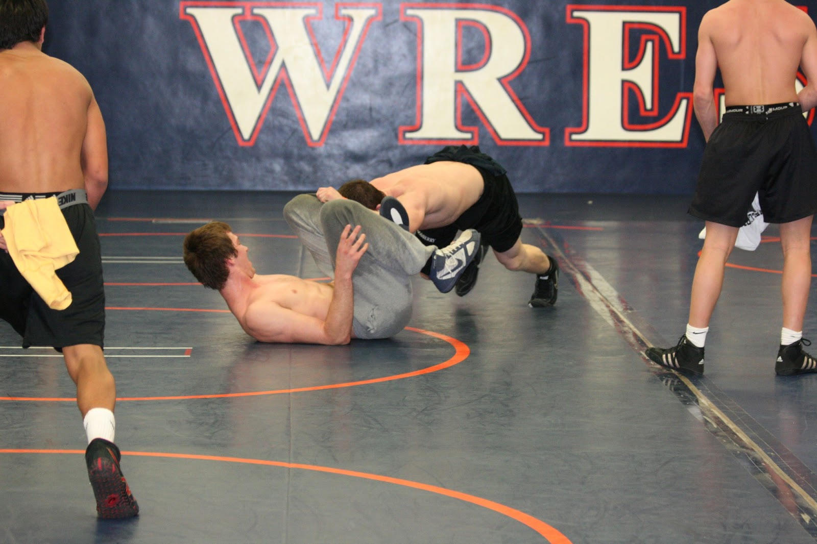 Woodberry Forest Wrestling: Tigers Take in a Match, Then Practice at UVA!