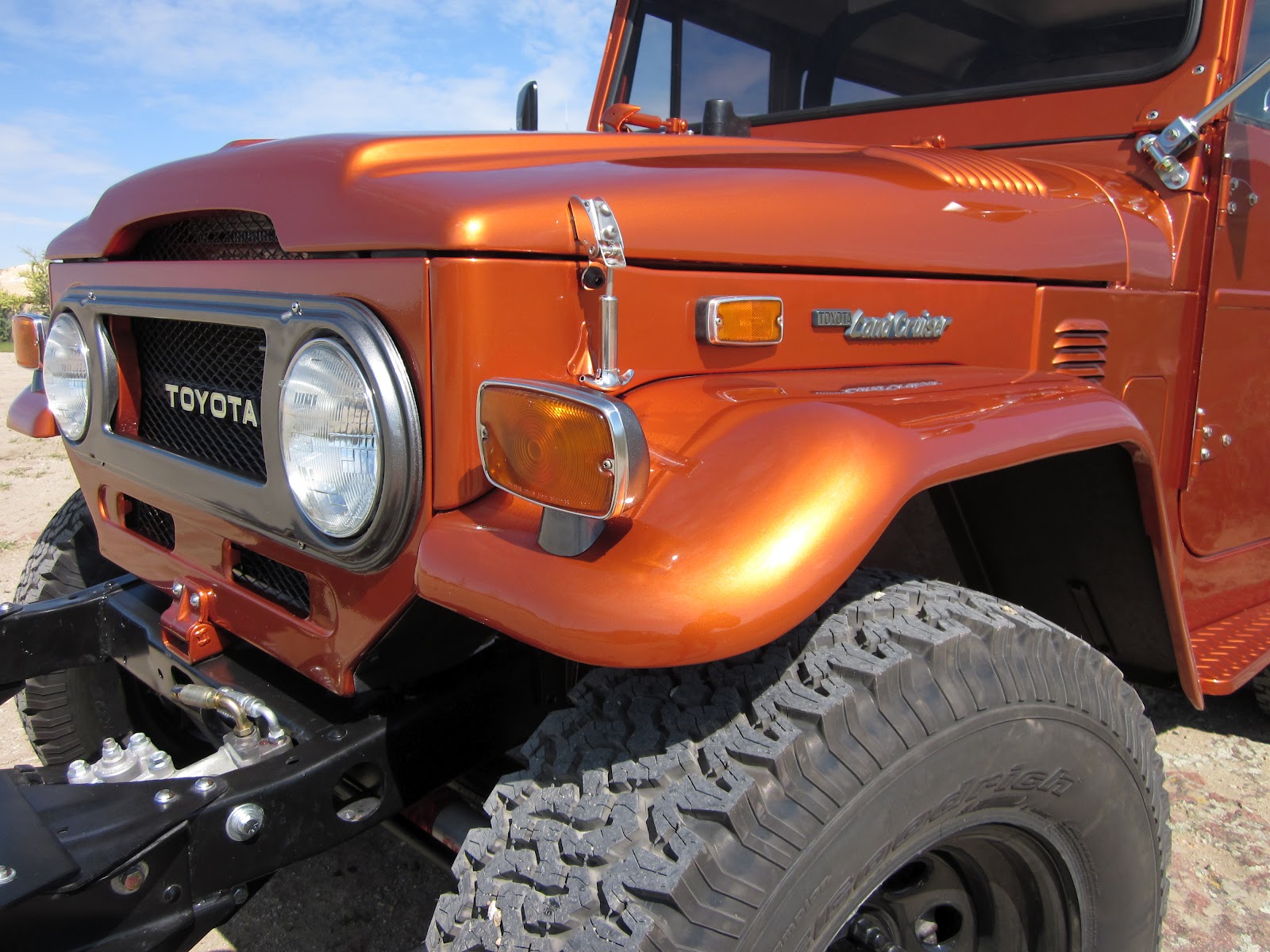 1974 Toyota FJ40 Project: Custom Toyota FJ40 Landcruiser