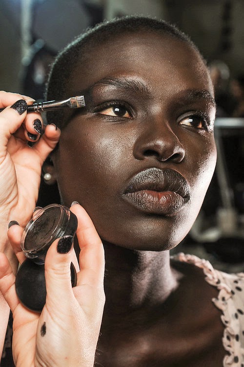 Beautiful colorful pictures and Gifs: People with dark skin.