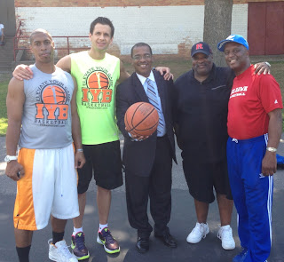HOME OF THE BLAZE BASKETBALL CLUB: DOIN IT IN THE PARK