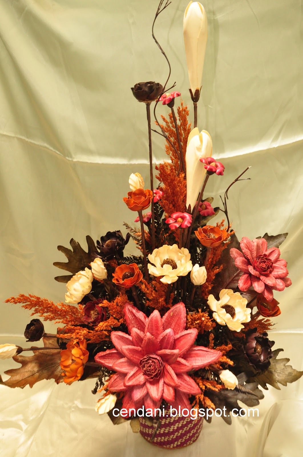 Kerajinan Bunga Kering Buatan Tanganmu Sendiri: rangkaian bunga 12