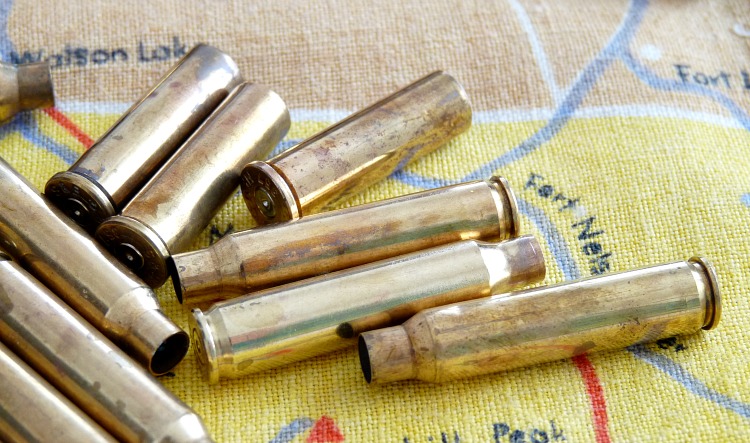 DIY Bullet Shell Casing Necklace | Dans le Lakehouse