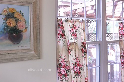 Olive Out: Cabbage Rose Kitchen Curtains