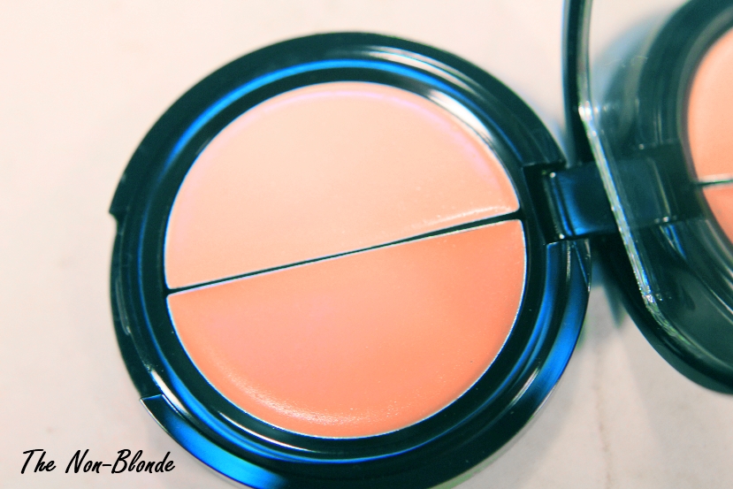 Eve Pearl Dual Salmon Concealer (Light/Medium) | The Non-Blonde