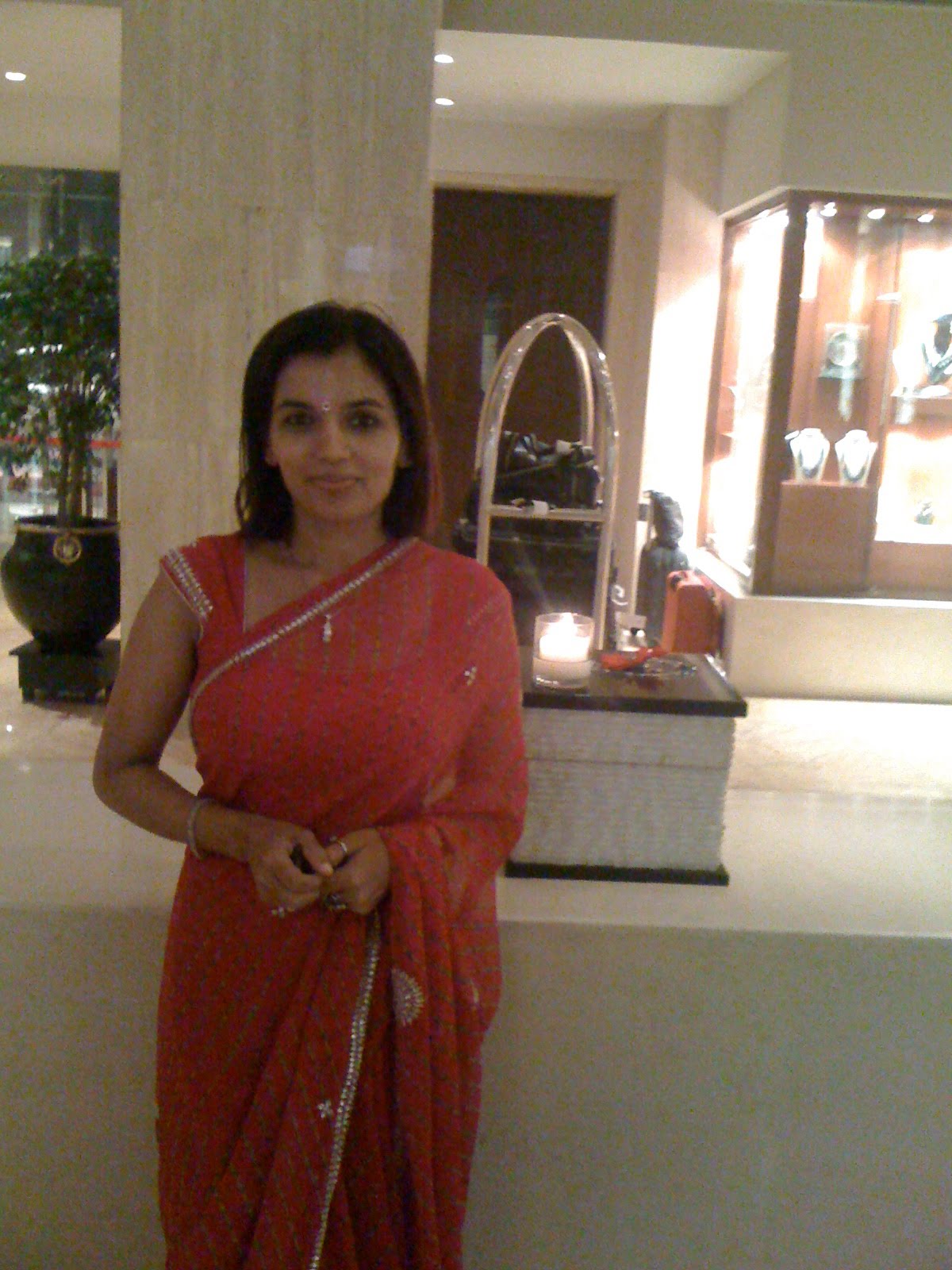 Sohum Sutras: Different types of Indian saris