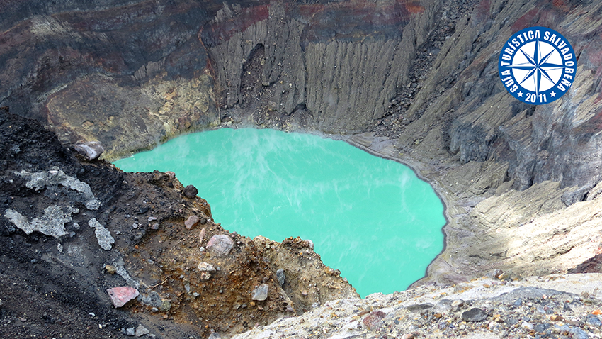 Guía Turística Salvadoreña: CRATER DEL VOLCAN DE SANTA ANA