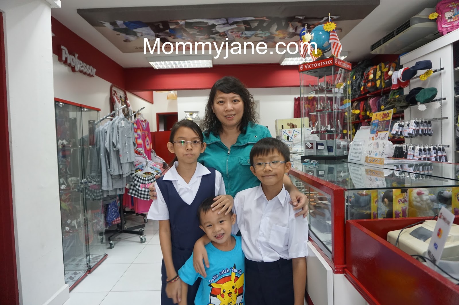 5 Little Angels: Professor School Uniform Review