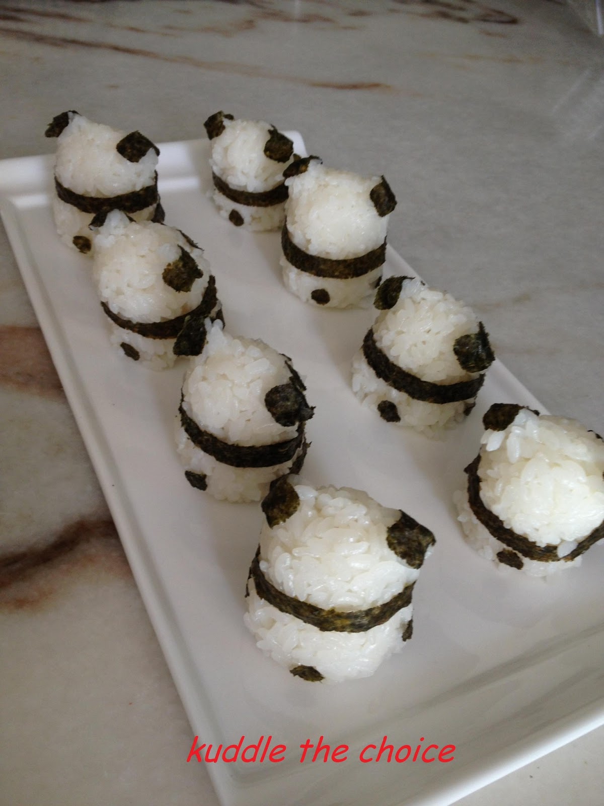 Munchies Bakes: Panda Sushi