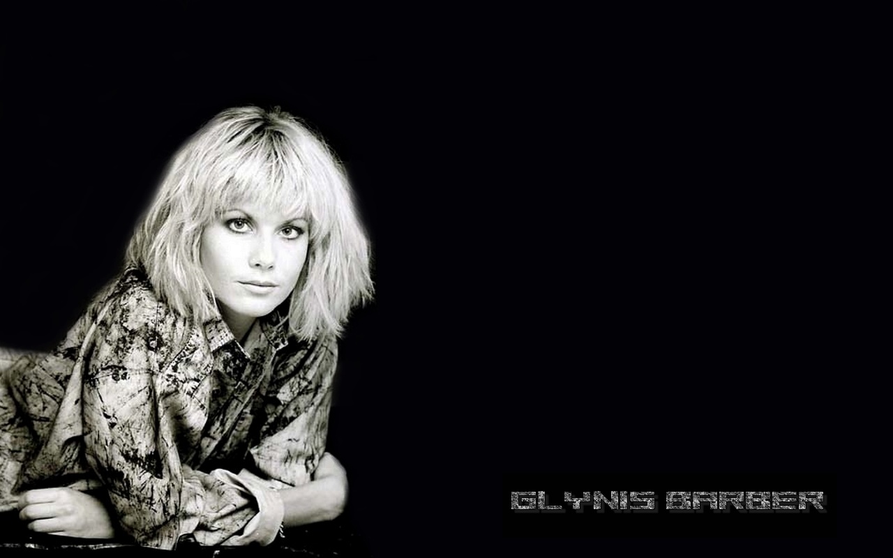 Filmovízia: Glynis Barber [Wallpaper]
