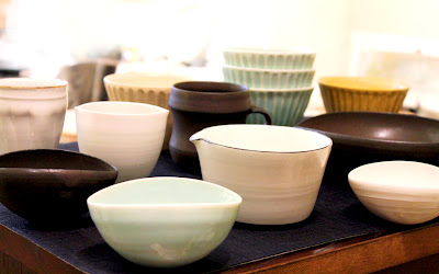 Sara Japanese Pottery: Hanako is back from Japan.