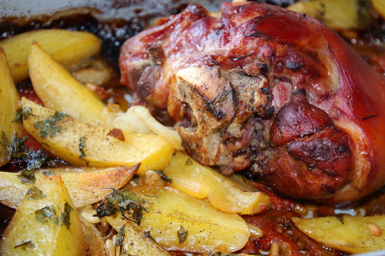 Me pongo el delantal: Asado de codillo de cerdo