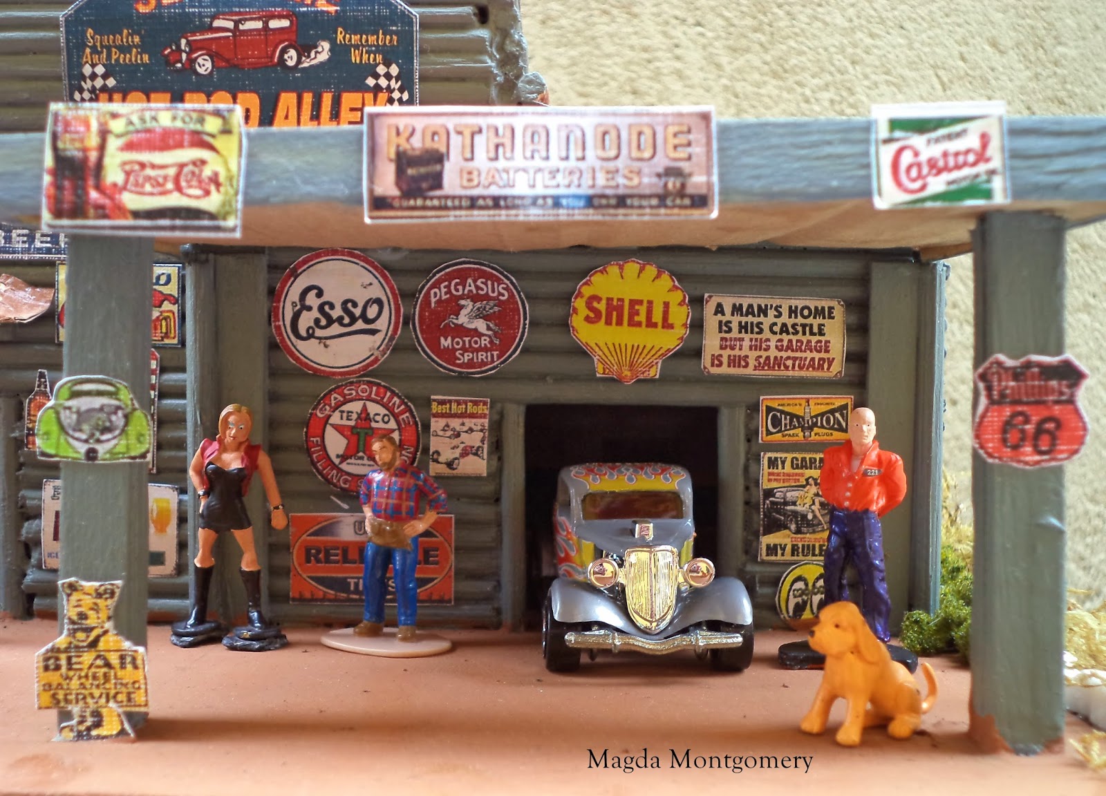 HOT BERRY CARS DRIVE: Diorama Hot Rod Alley