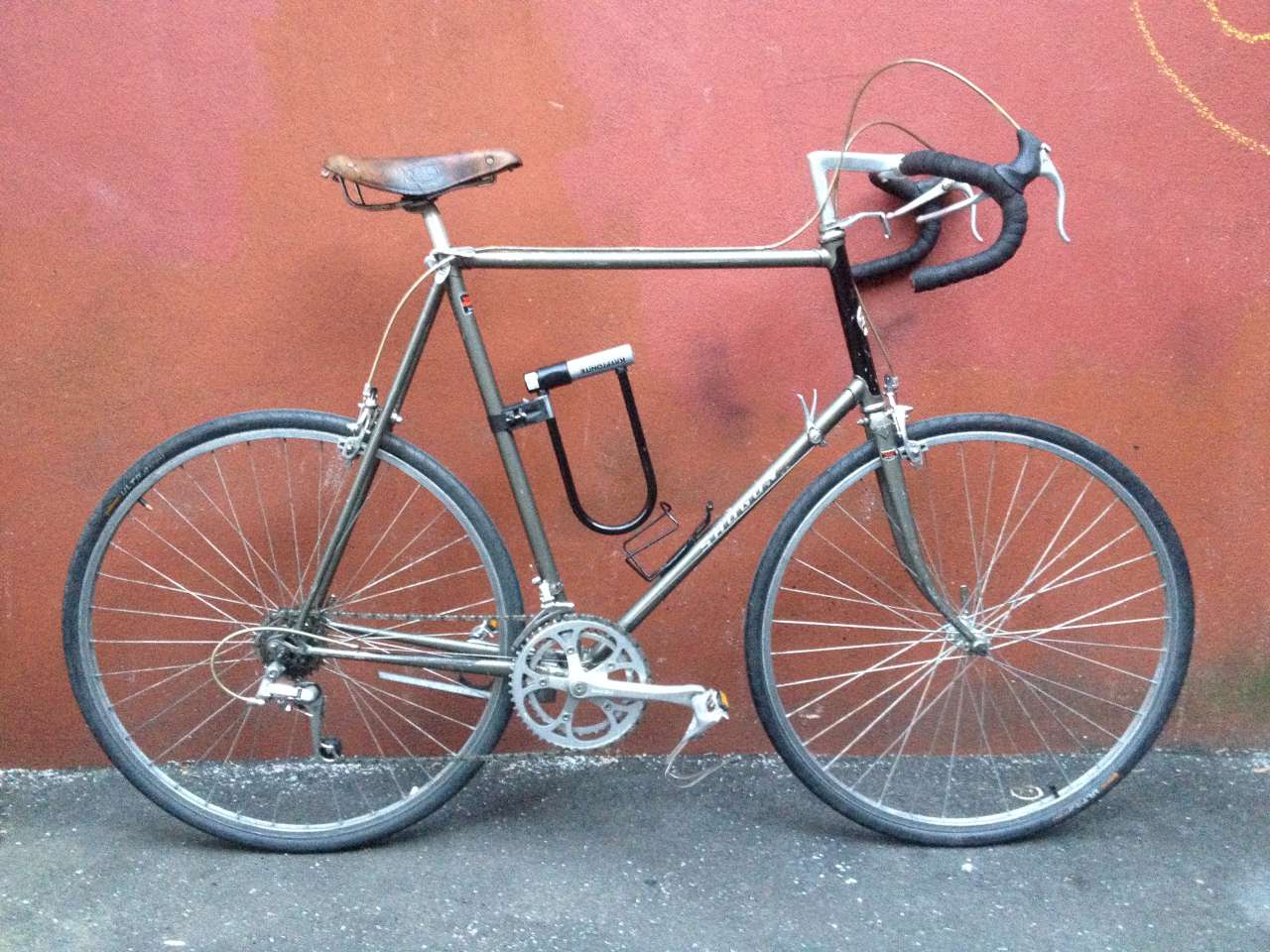 Bike Boom refurbished bikes: 1985 Shogun 400