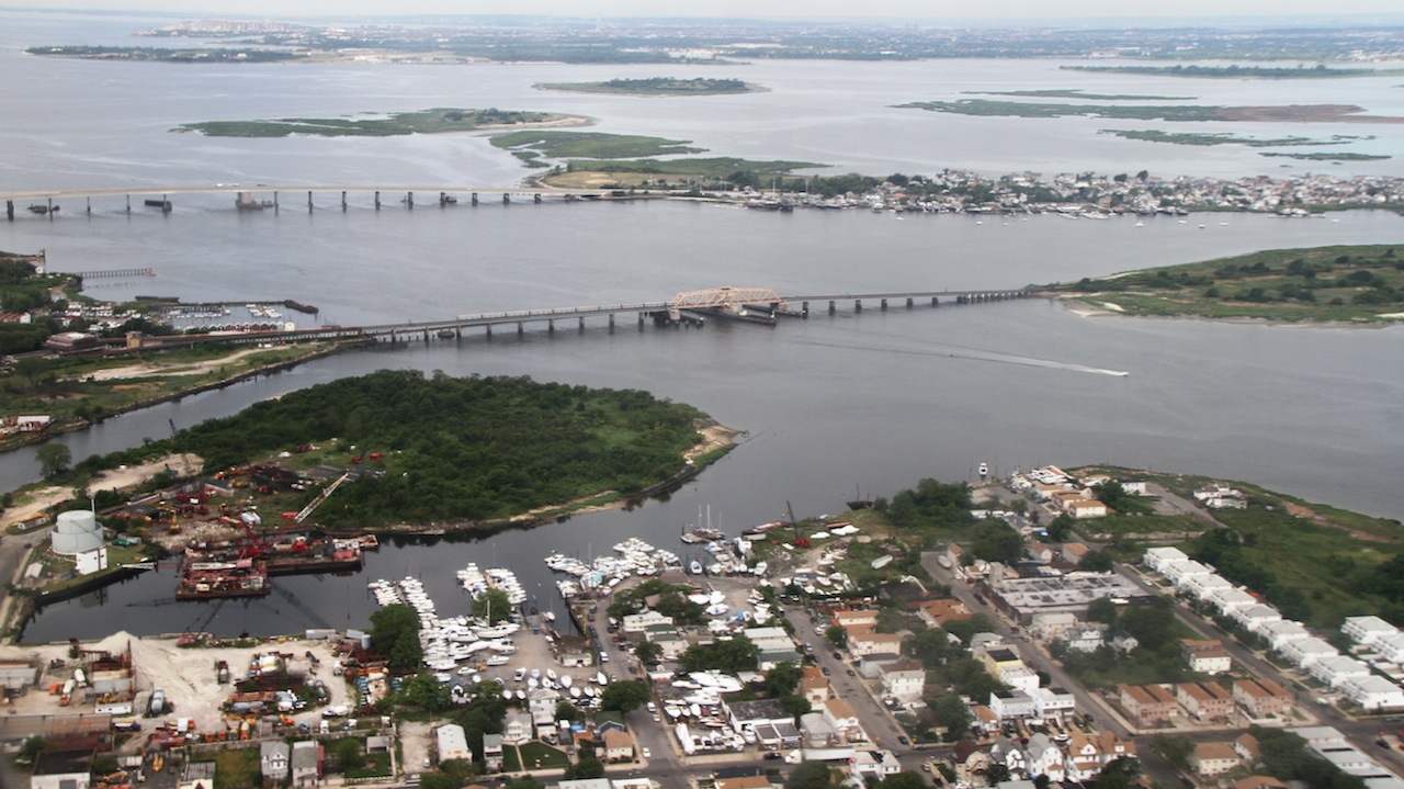 West 12th Road Block Association News: From AnimalNewYork.com - CITY ...