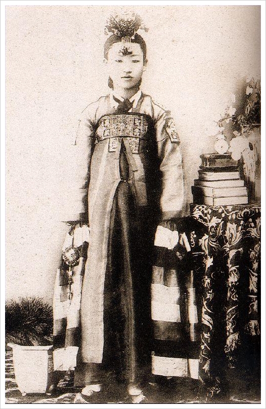 mochi thinking: the photos of wonderful Kisaeng