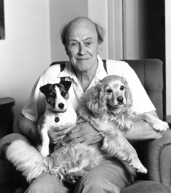 BIOGRAPHIES: Roald Dahl
