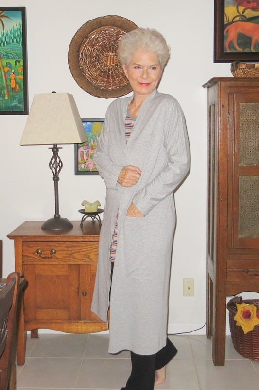 Coco's Loft: Time for a knit duster ...