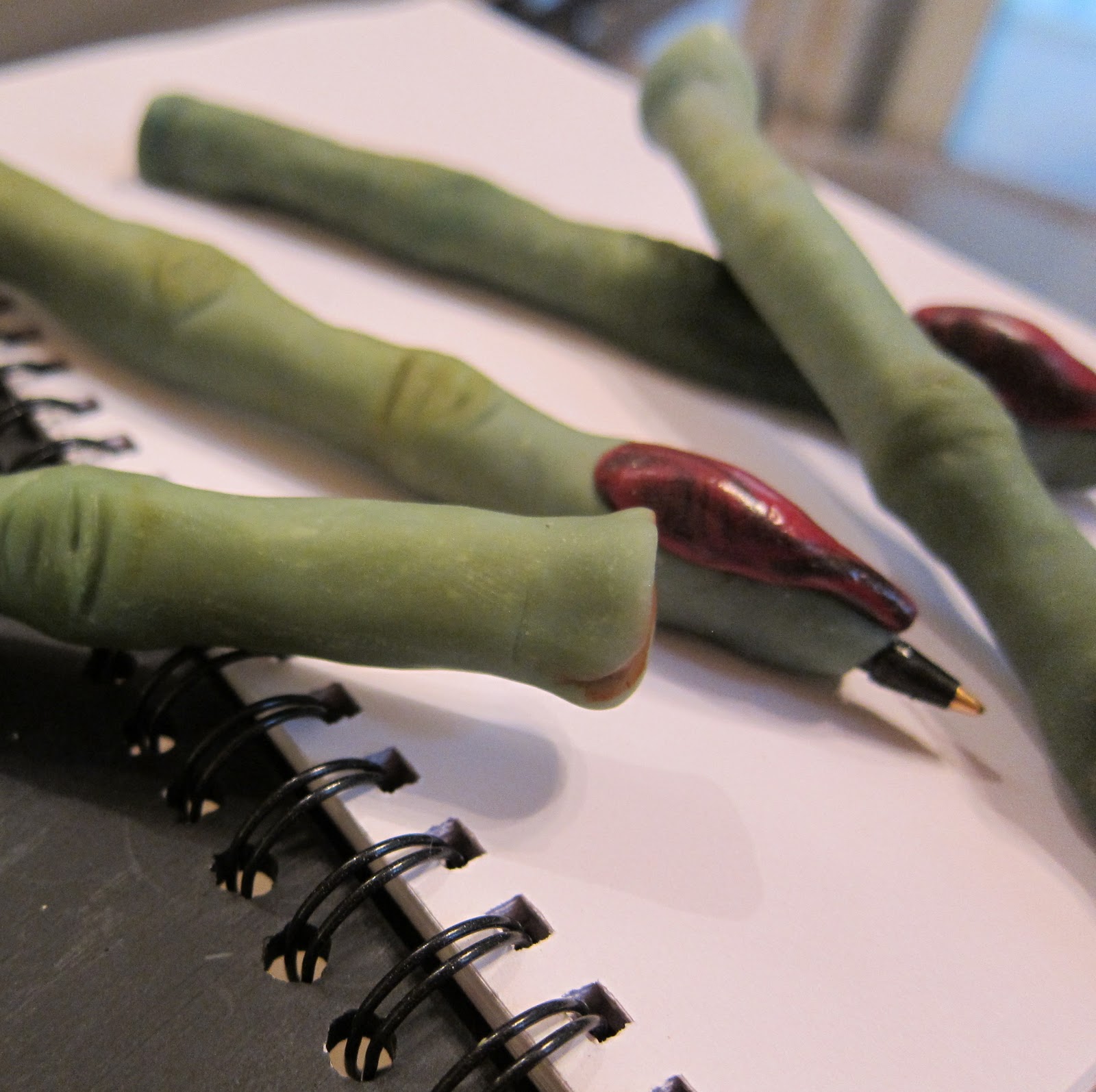 Creative Sprinkle: Wicked Inspiration: Polymer Clay Witch Fingers