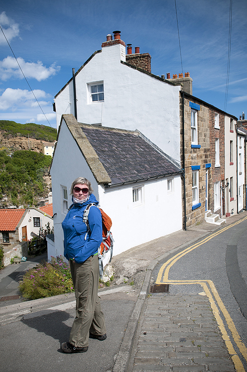 Around Scotland: FOSSIL HUNTING IN STAITHES