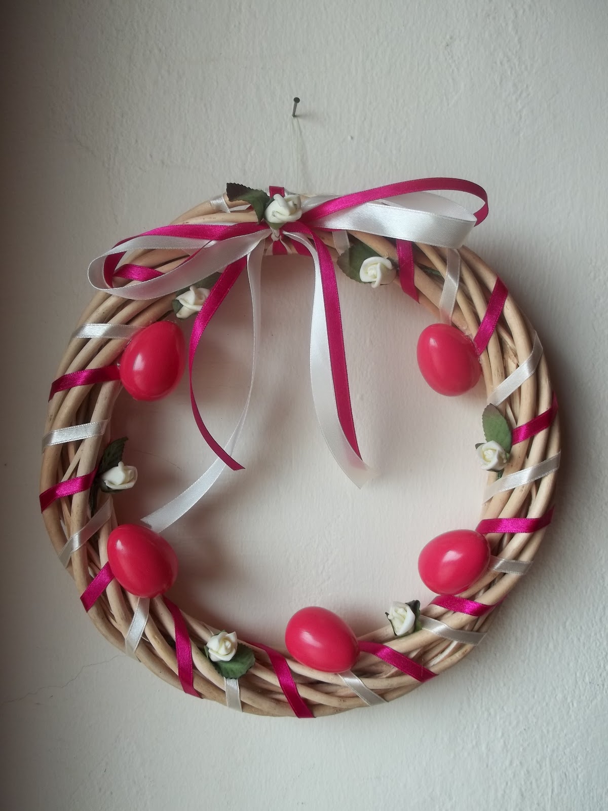 mary's crafts: ΠΑΣΧΑΛΙΝΑ ΣΤΕΦΑΝΙΑ!