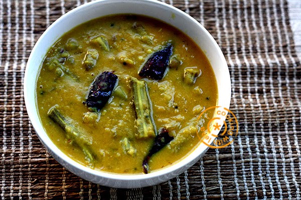 Lemon n Spice: MURINGA PARIPPU MANGA CURRY / Drumstick and Green Mango ...