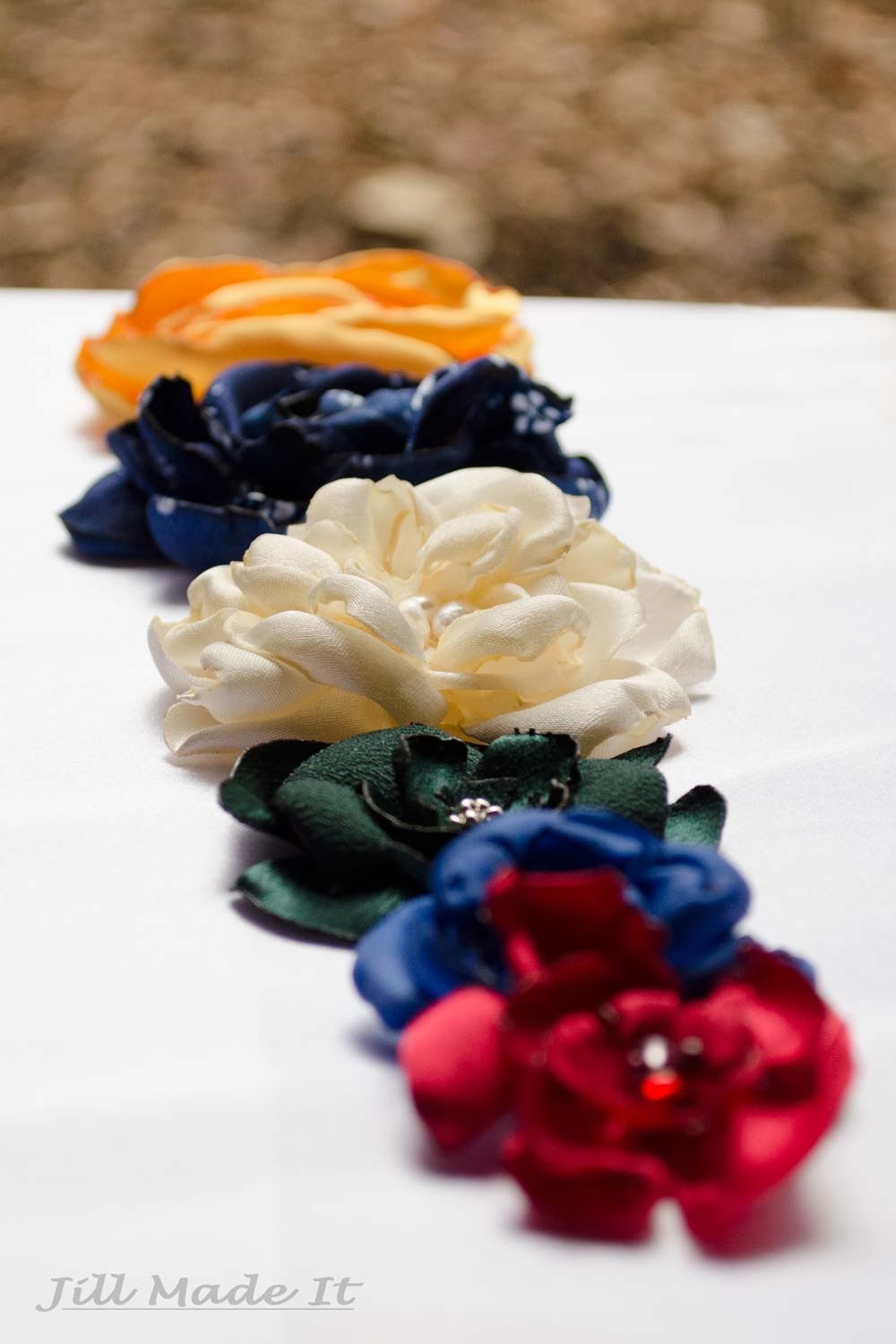 Jill Made It: Flower Clip Tutorial, AKA Flowers In Winter