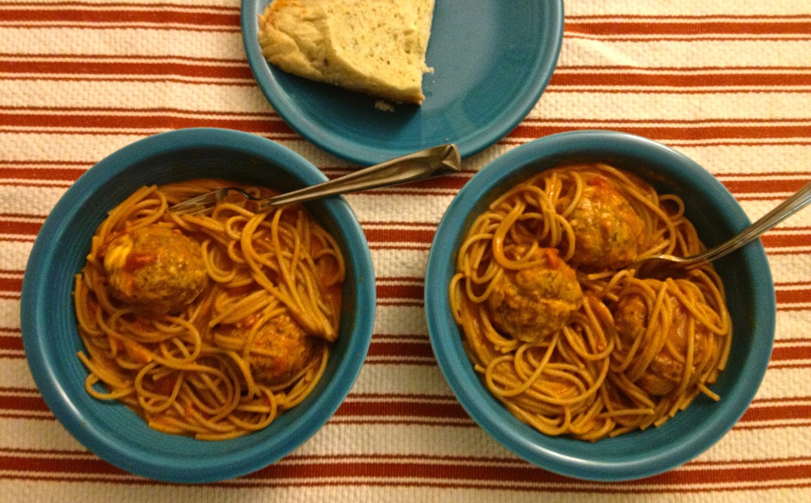 Mamie Lynn: Date Night // Spaghetti with Stuffed Sausage Meatballs and ...