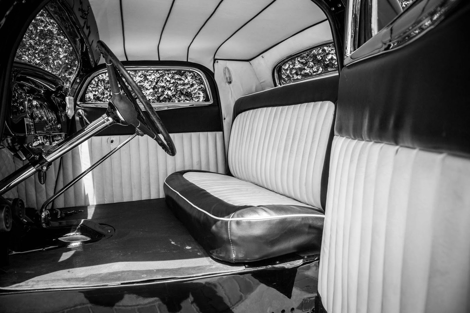 dWrenched - Kustom Kulture and Crazy Bikes: HOT HOT HOT