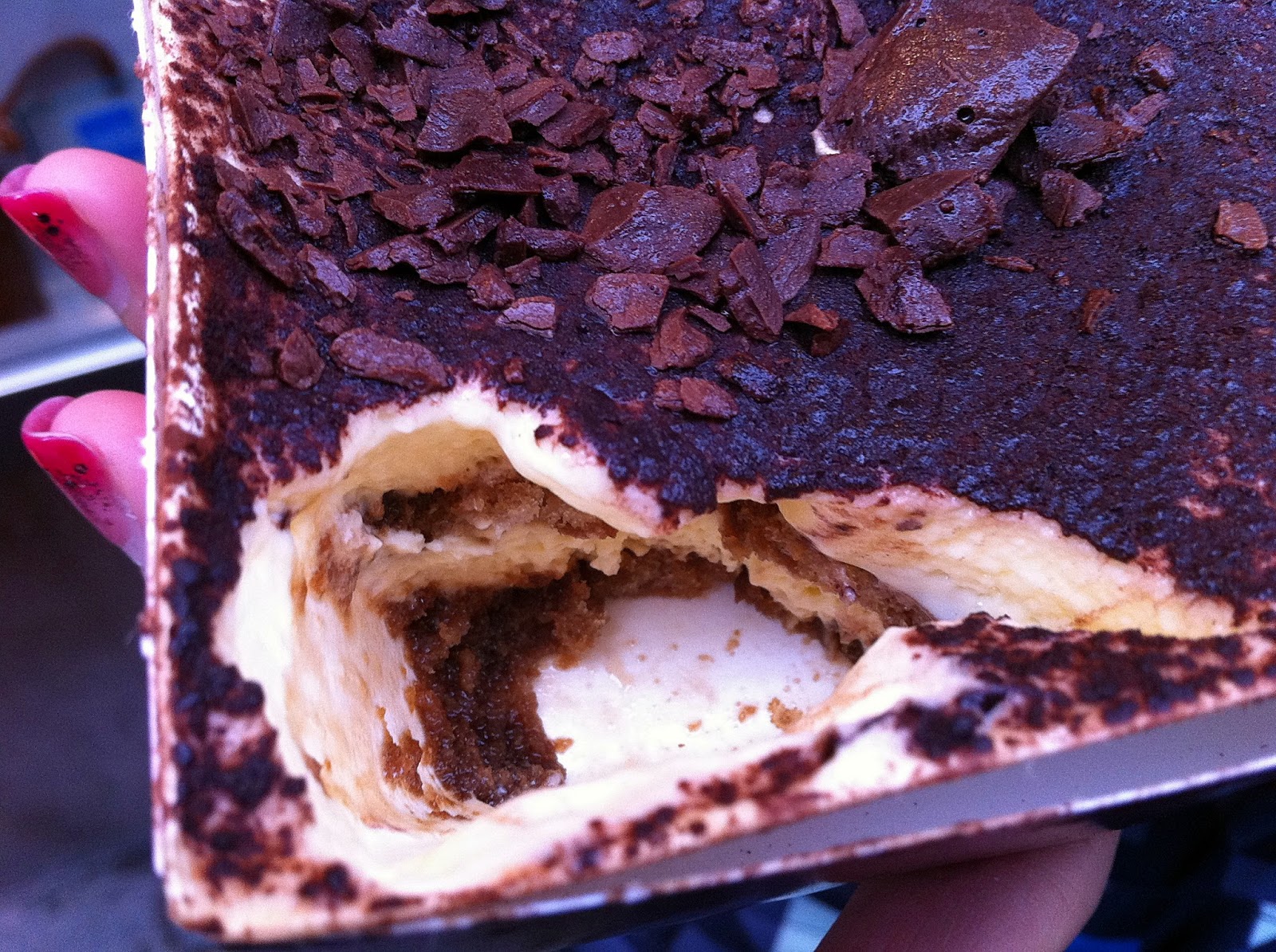 FoodieFC: Pompi Tiramisu - Must Try!! (Italy, Rome)