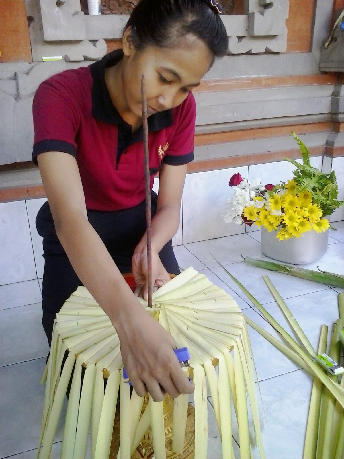 Dunia Perhotelan: Cara Merangkai Gebogan Bunga