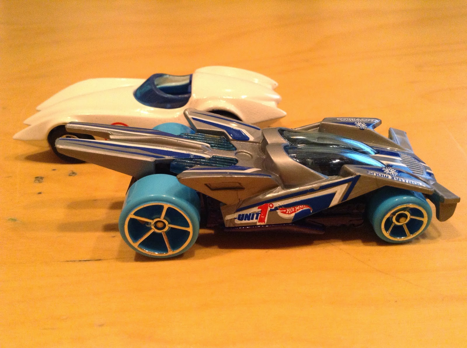 JULIAN'S HOT WHEELS BLOG: Second Wind & RD-02
