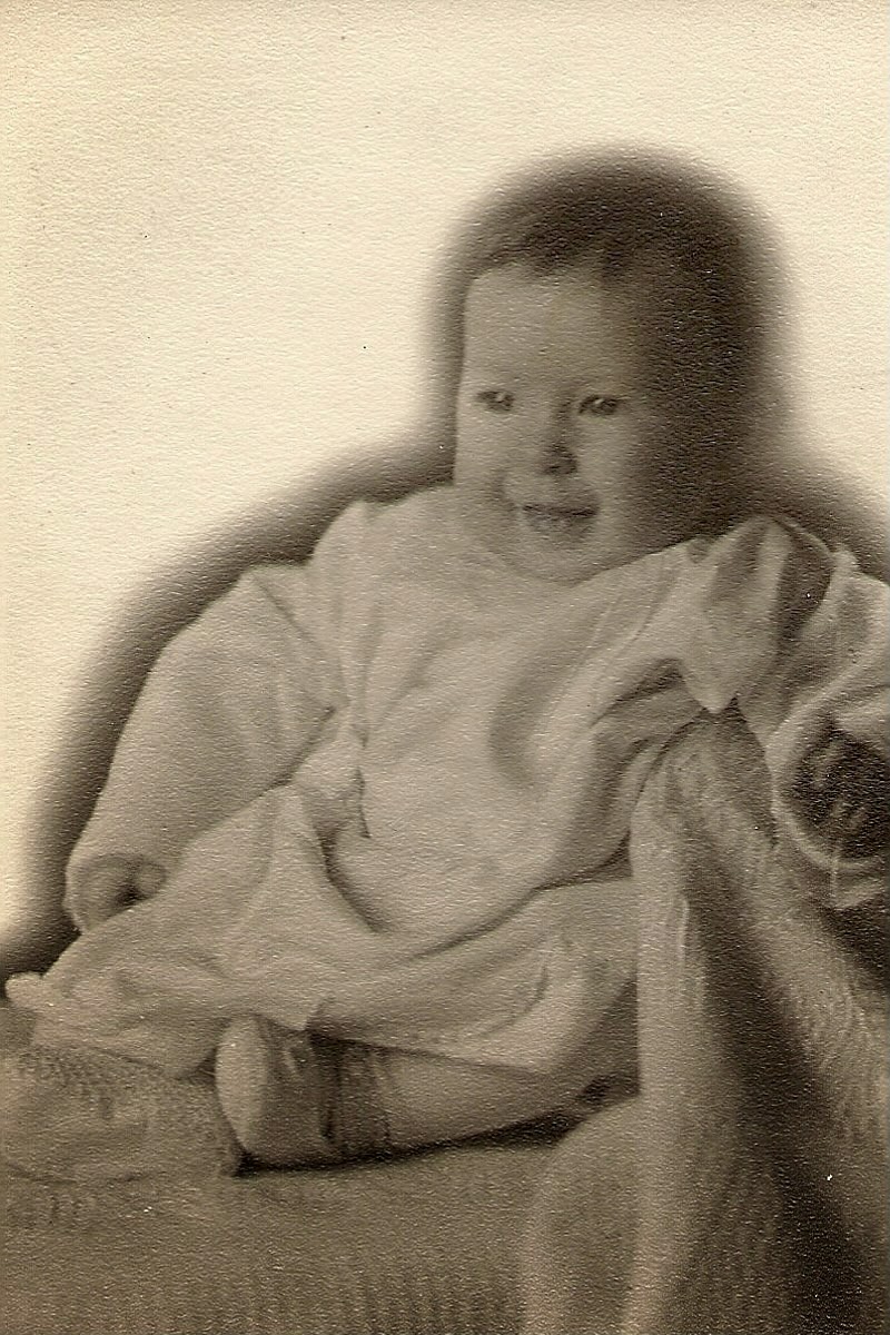 Mightier Acorns: Photo Feature: Baby New Year!