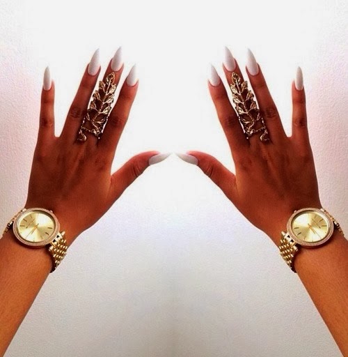 Beautiful Hands - Magazine-Photoshoot - Actress, Models, Celebs HQ Photos