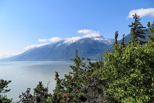 Bubba's Garage: Photos of Skagway, Alaska aboard the Norwegian Pearl