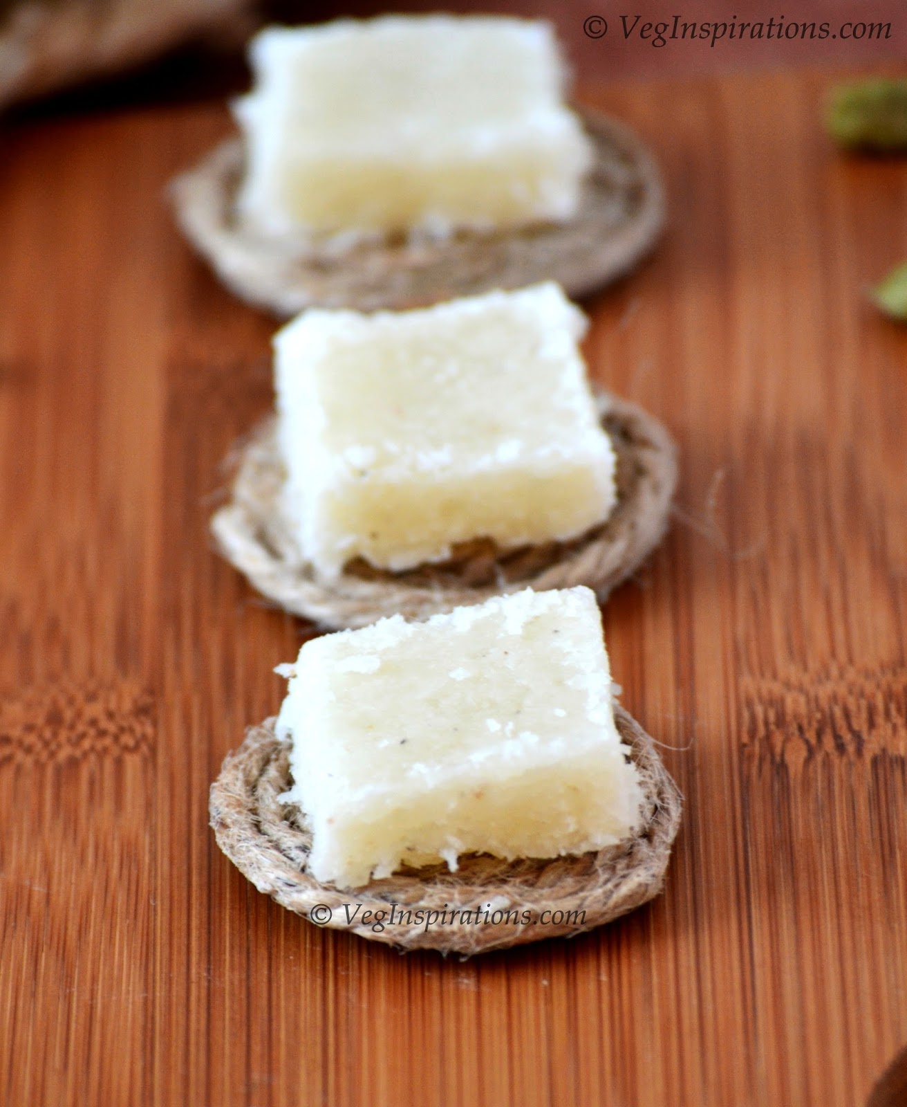 Coconut burfi ~ Thengai / Nariyal Burfi ~ Indian coconut fudge | Veg ...