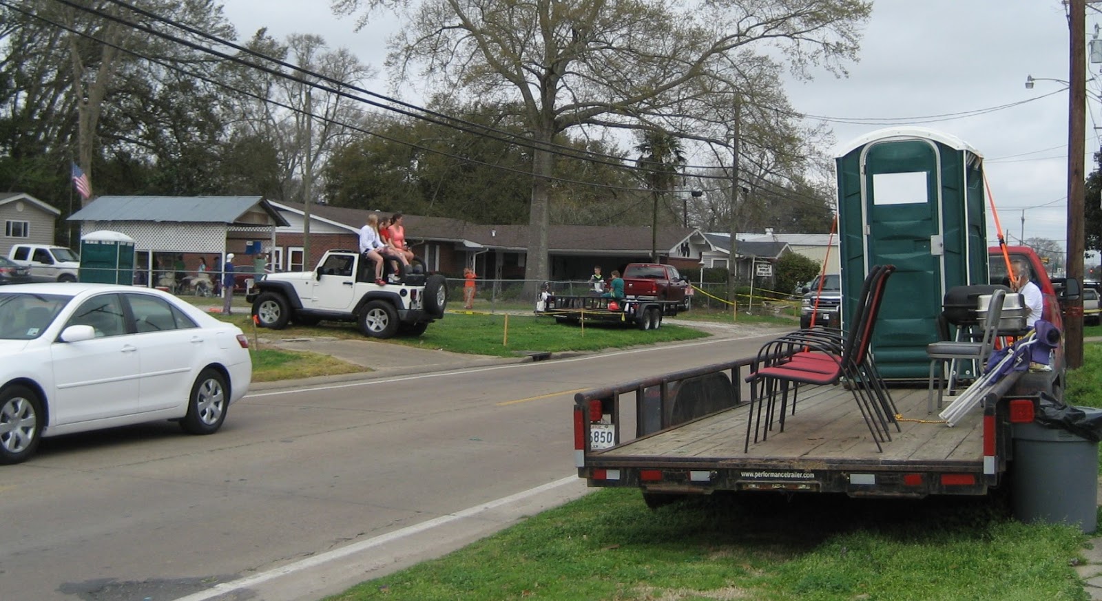 Living Rootless: Louisiana: My Second Mardi Gras Parade