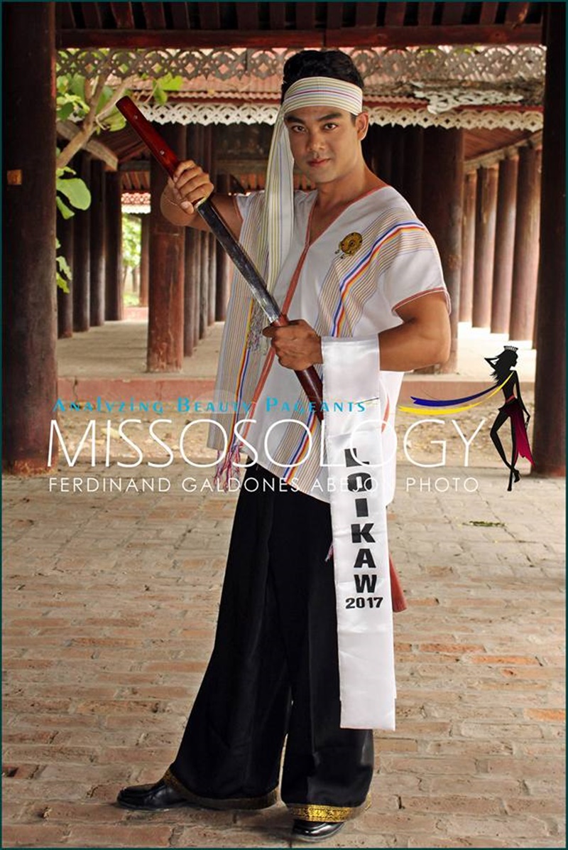 Grand Boyzone: Mister of Myanmar 2017 :National Costume