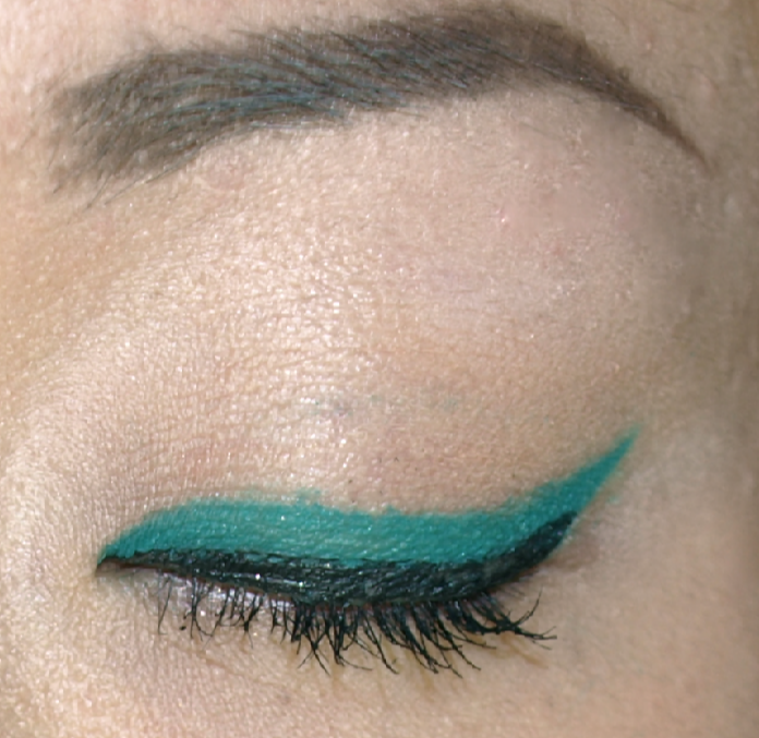 MAC Eyebrow Crayon in "Spiked": Review and Swatches | The Happy Sloths ...