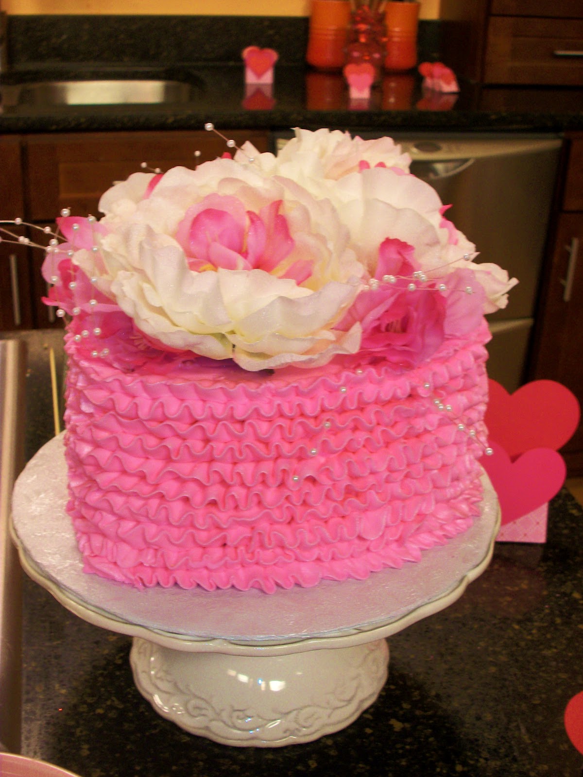 Lola Pearl Bake Shoppe: Spotted: A Darling Pink Ruffle Cake!