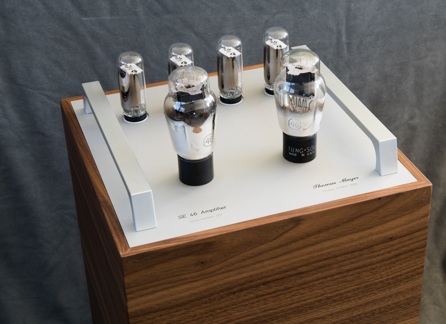 VinylSavor: The All Silver 46 Drive 46 Amplifier